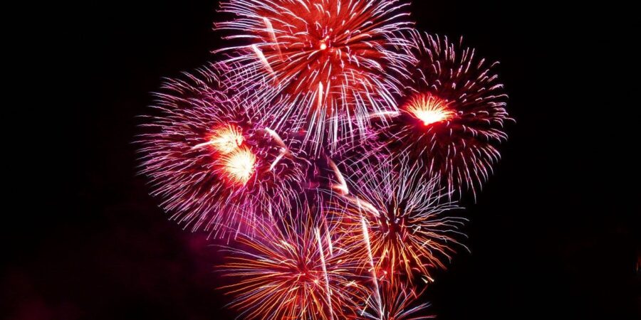 The Science Behind Fireworks - Thanksgiving Point